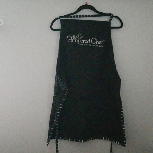 Pampered Chef | Kitchen | Pampered Chef Apron | Poshmark